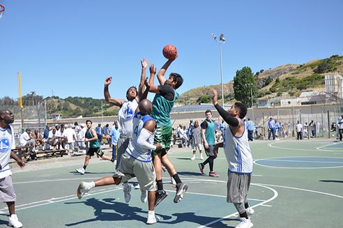 For these CMC alumni, basketball at San Quentin prison is a game ...